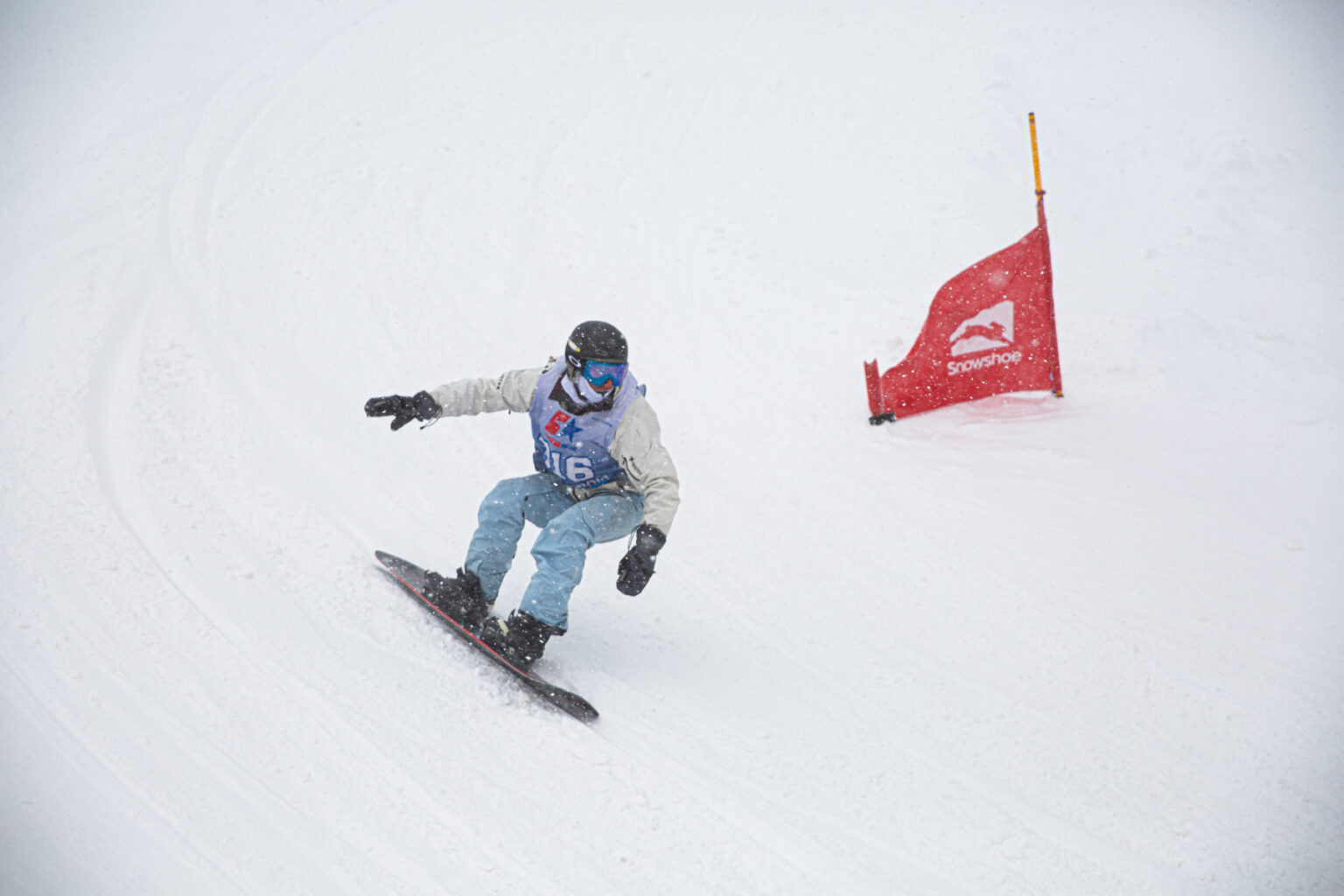 The Denkers Twins: Battling On and Off the Race Track. - Snowshoe Blog